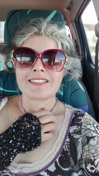 Irina Irarrázabal (@irina052) • Tecito