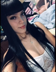 LaraRiver (@laritarrr) • Tecito